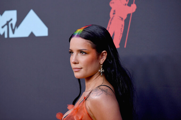 Halsey Shows Off Dramatic Bald Look in Viral TikTok Video - Pop Dose ...